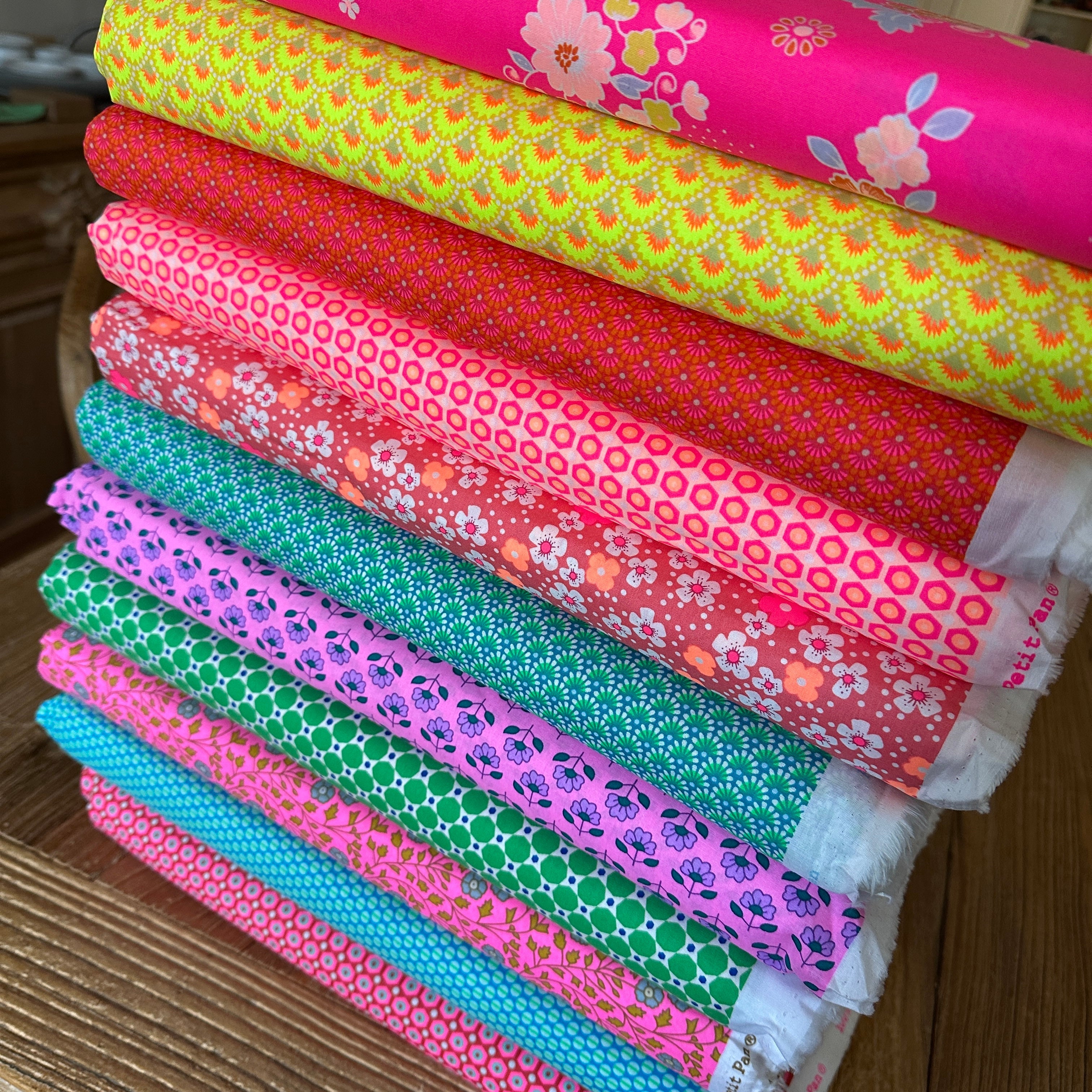 Petit Pan Cotton Fabric from France | Quilting Fabric | Mel Storey ...
